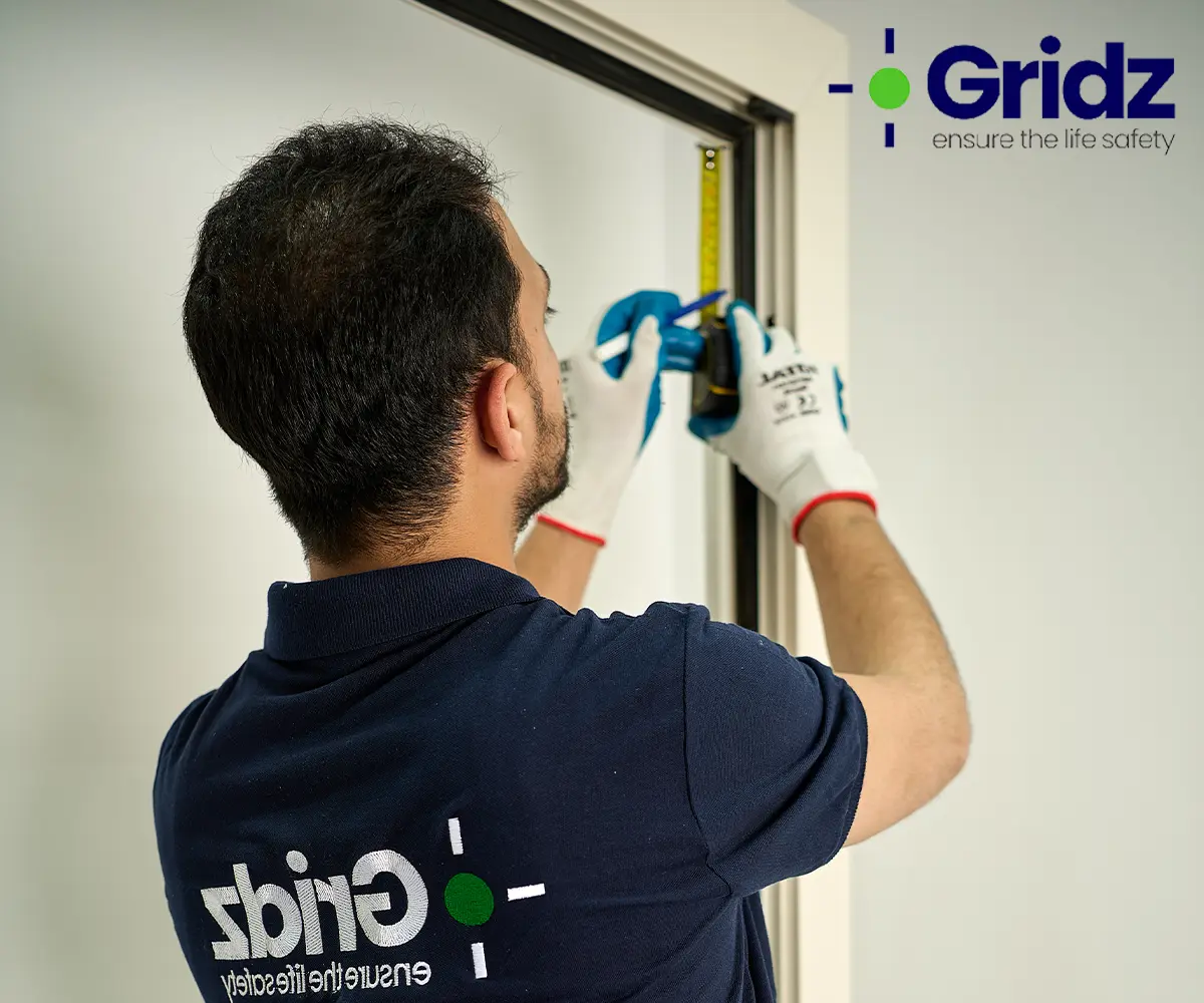 How to Protect Pets from Falling Out of Windows 2025 - Gridz